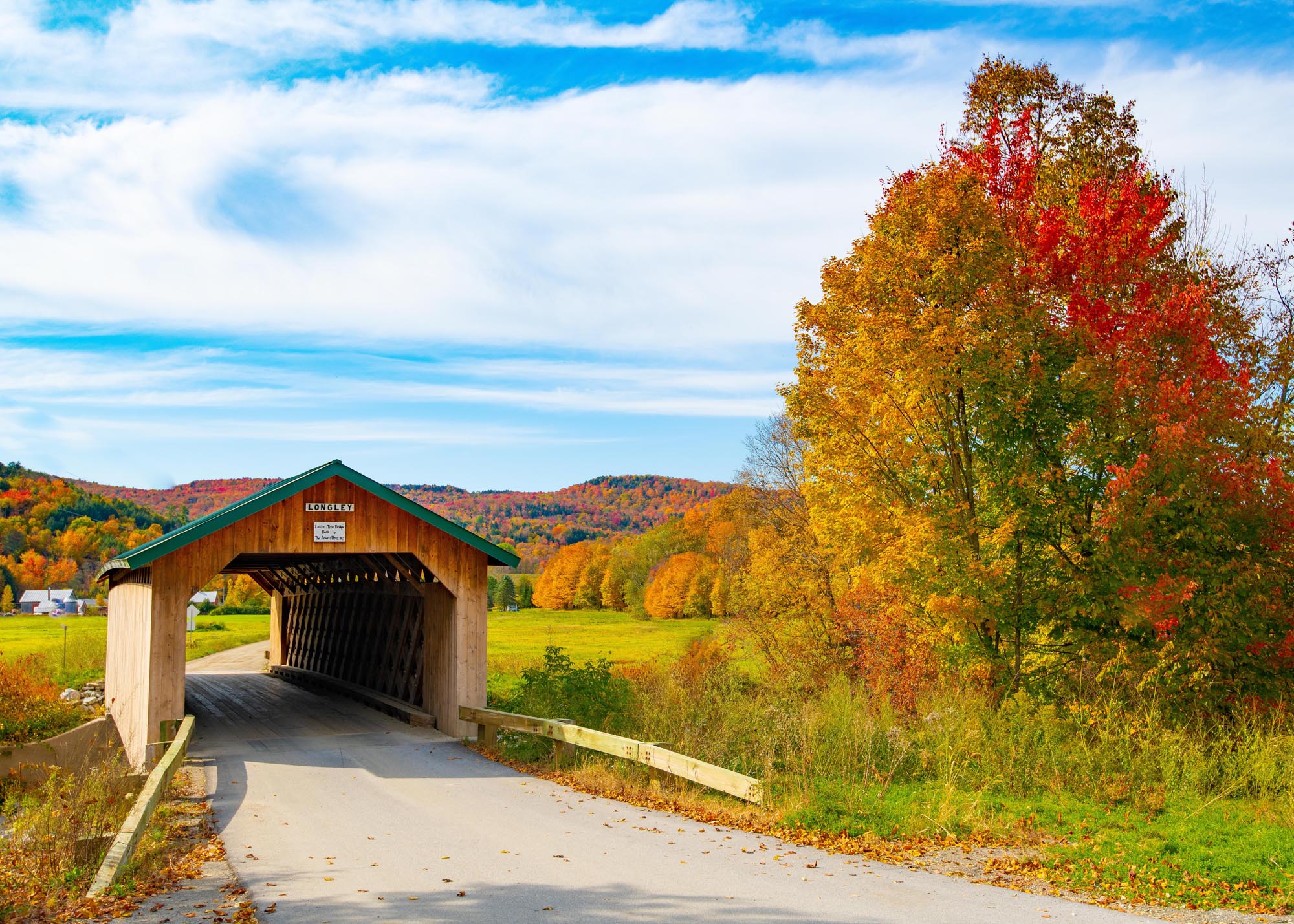 Sober Fall Activities near Burlington, VT: Fun Without the FOMO